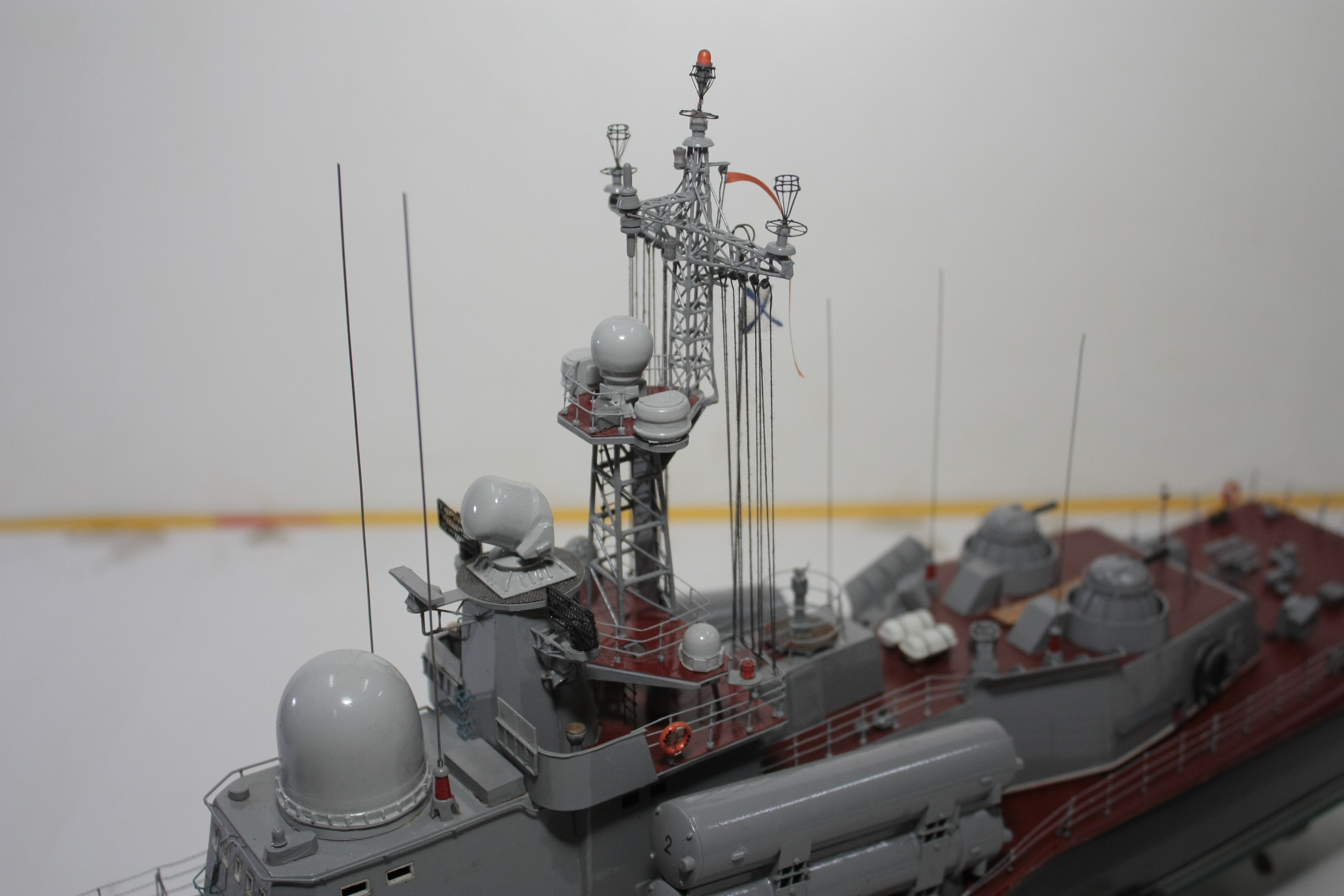 Модель корабля Большой ракетный катер "МОЛНИЯ" пр.1241.1 класс C-2Ю ...